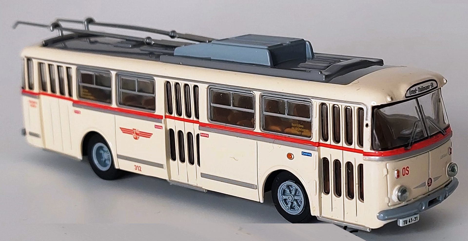 Brekina 03-393 - Skoda 9Tr Oberleitungsbus VEB Nahverkehr Zwickau